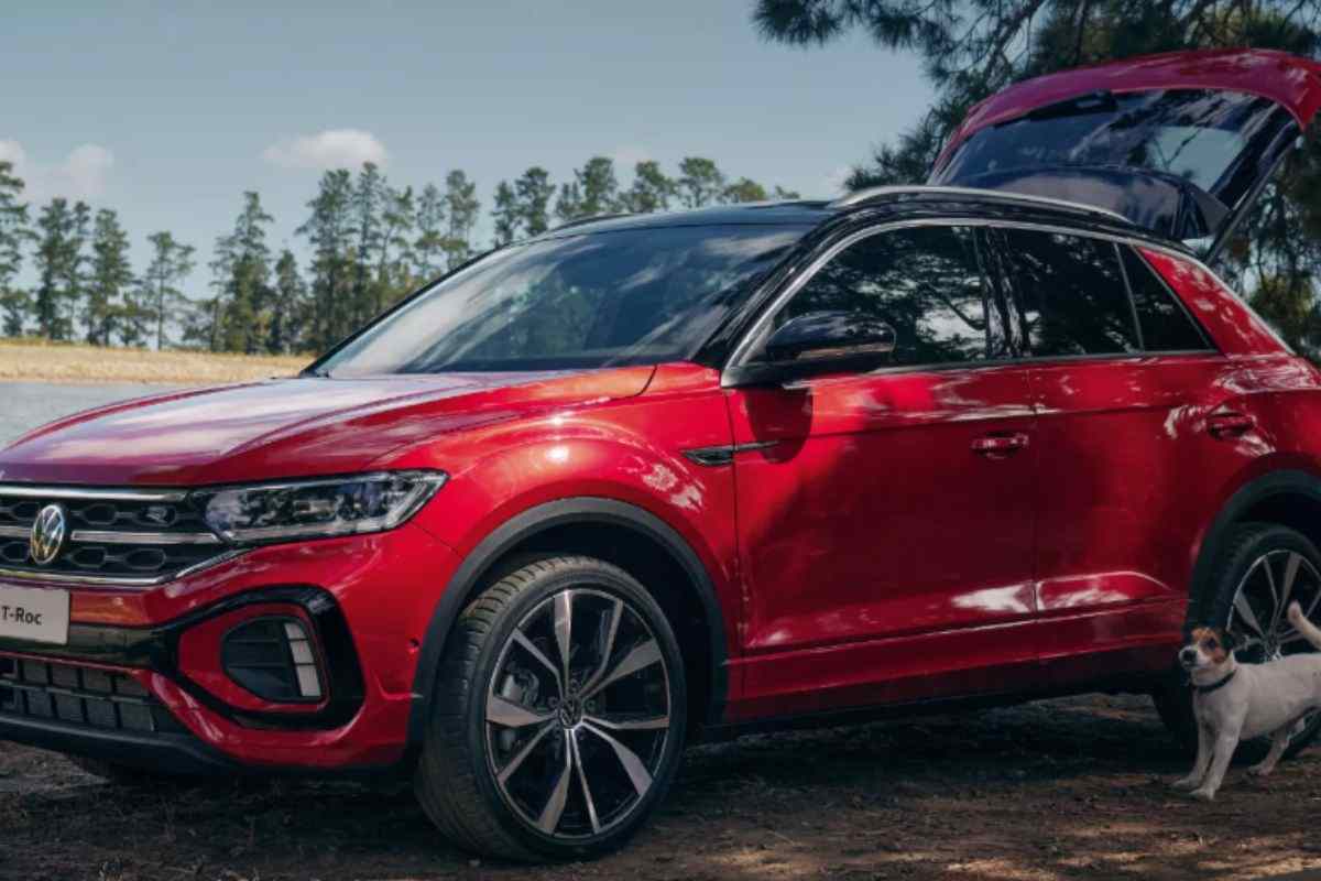 Lascerà tutti a bocca aperta: perché gli interni della nuova VW T-Roc 2025 rivoluzionano il ...