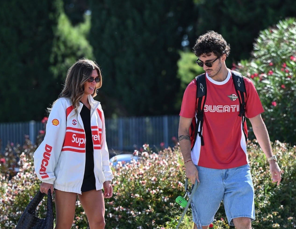 Pecco Bagnaia diventa papà: "Magari lo affiderò a Bezzecchi quando ...